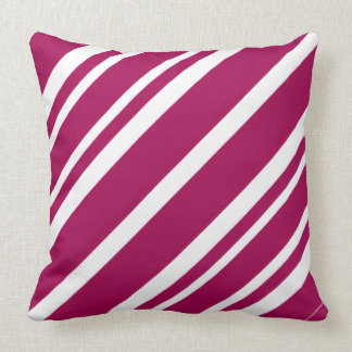 Magenta Decorative Pillows | Zazzle.ca