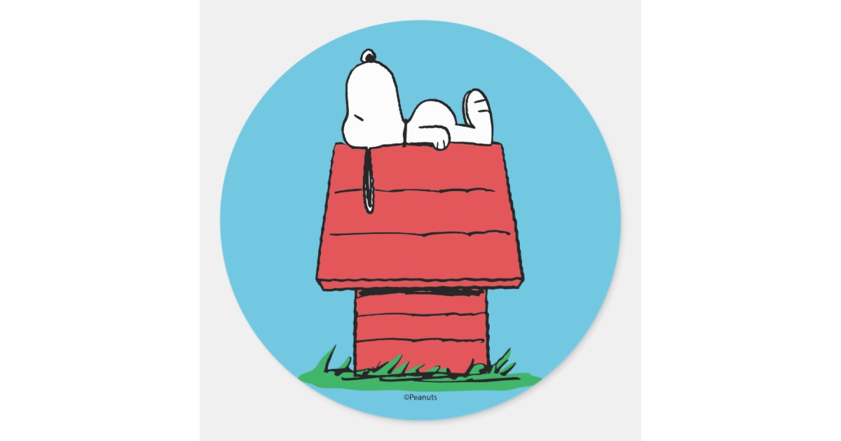 Peanuts | Snoopy Napping Classic Round Sticker | Zazzle